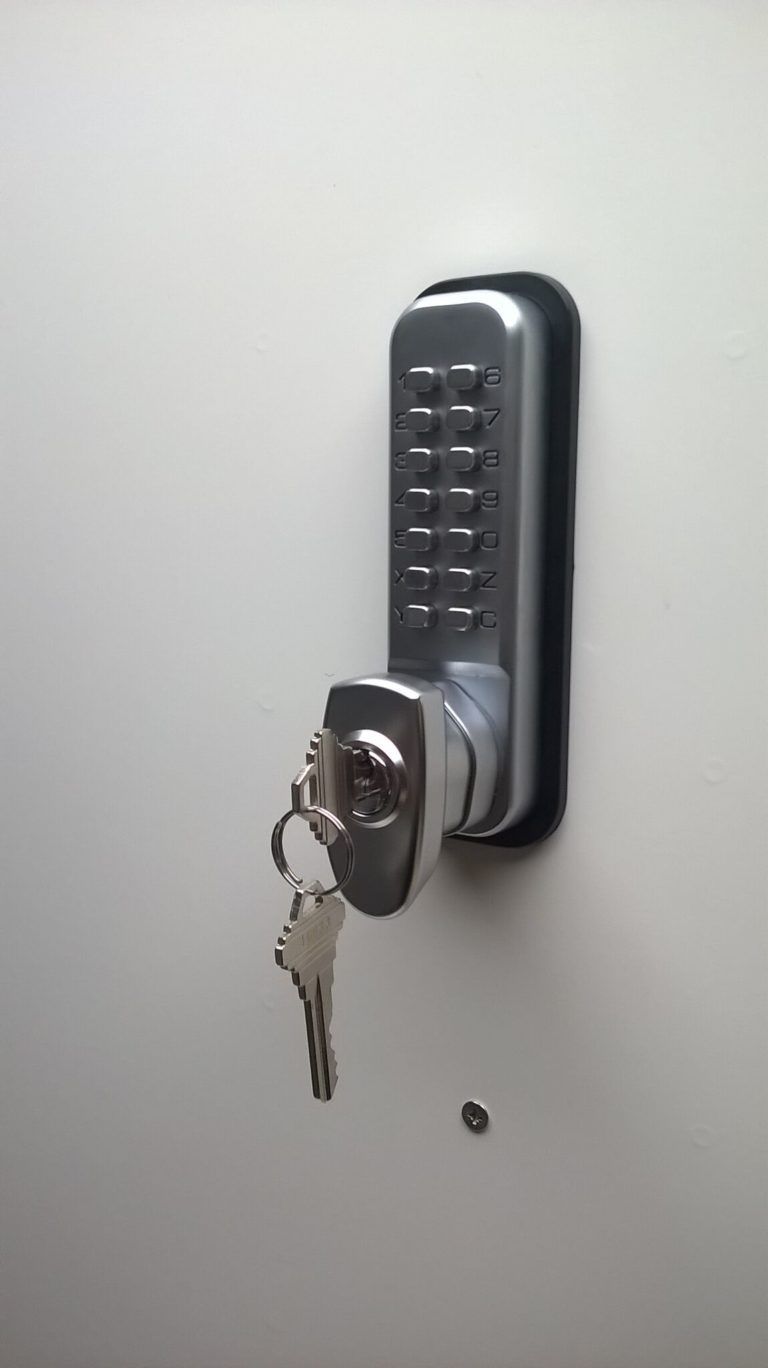 Large key safe with 196 key capacity from Autotag - car trade supplies