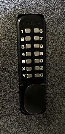 Large cabinet for 200+ keys, fobs & tags with mechanical lock