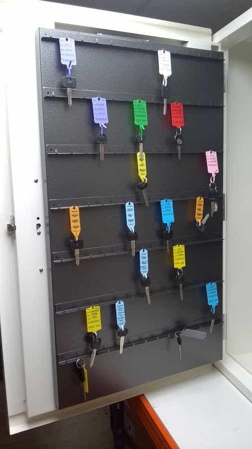 Large key safe with 98 key capacity from Autotag - car trade supplies